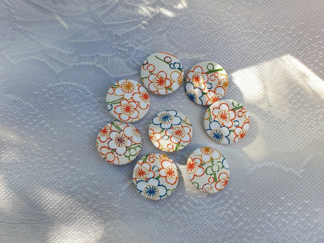 Kimono Silk Fabric Buttons, Handmade Fabric Buttons, Flower Buttons - Etsy