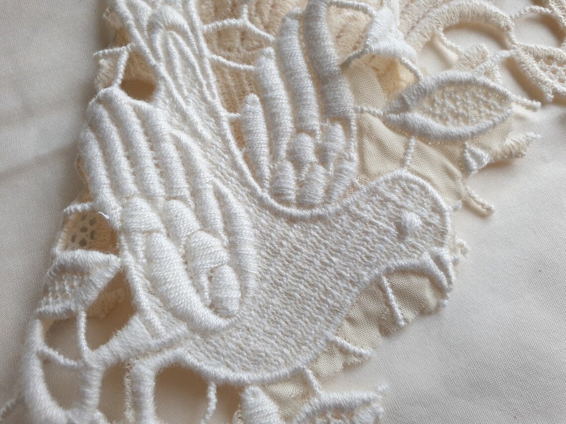 Vintage Lace, Antique Cotton Lace Applikation Birds, Crocheted ...