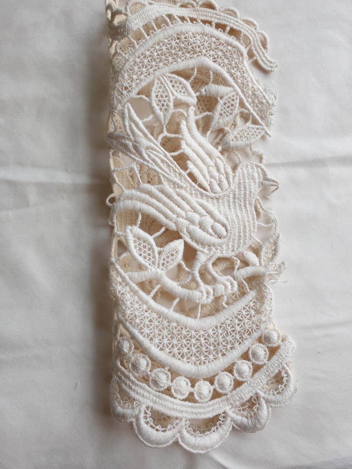 Vintage Lace, Antique Cotton Lace Applikation Birds, Crocheted ...