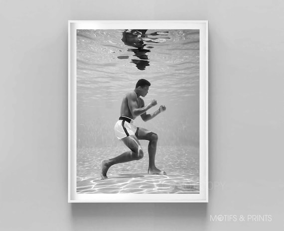Muhammad Ali Wallpaper Underwater
