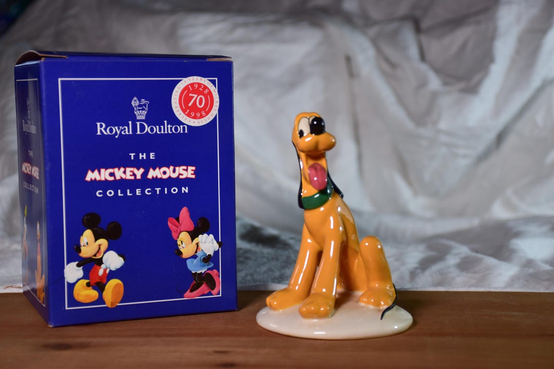 Royal Doulton the Mickey Mouse Collection - Pluto MM6 70th Anniversary ...
