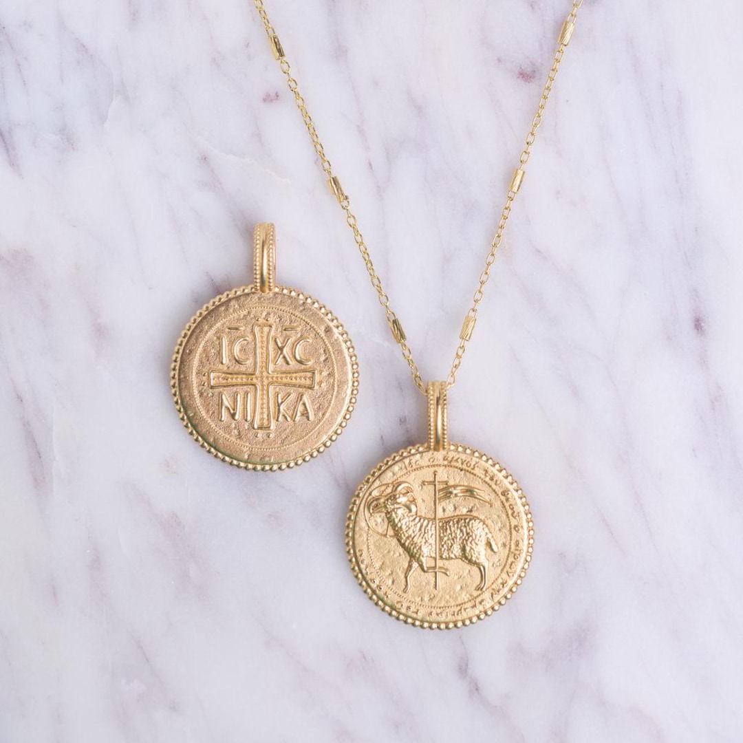 Christian Agnus Dei 1.25in Gold Pendant & Necklace - Etsy