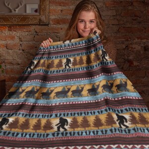 Bigfoot Quilt, Velveteen Blanket, Bigfoot Blanket, Sasquatch Gifts ...