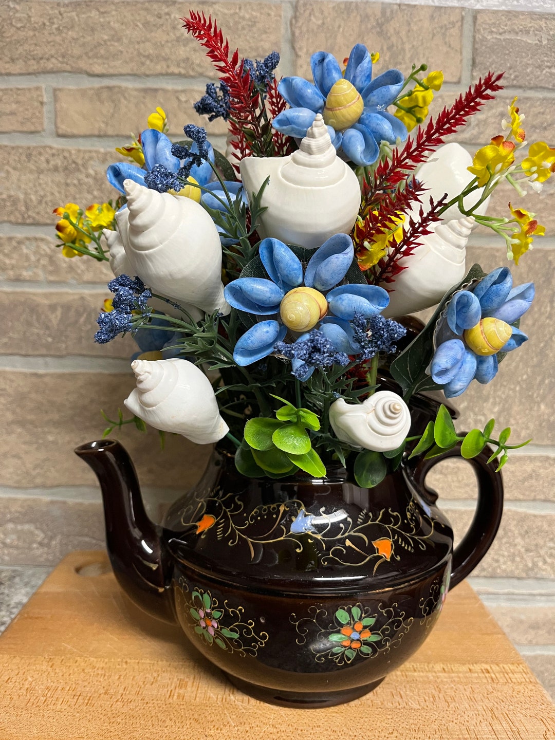 Vintage Tea Pot of Seashell Flower Bouquet , Porcelain Tea Pot of ...