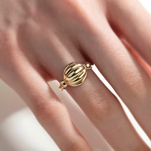 14K Solid Gold Cockle Shell Ring, Natural Sea Shells Ring, Aquatic ...