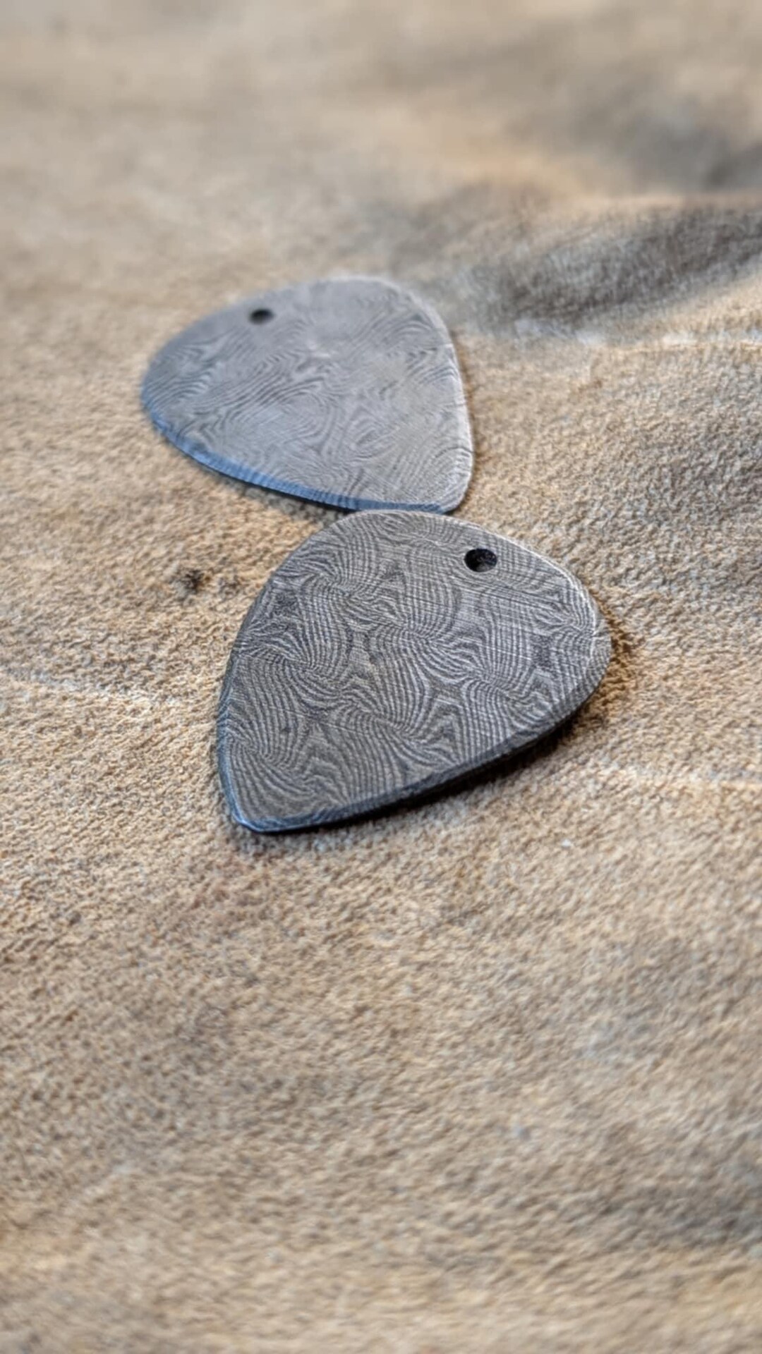 Hand Forged Damascus Folded Steel Guitar Pick - Etsy