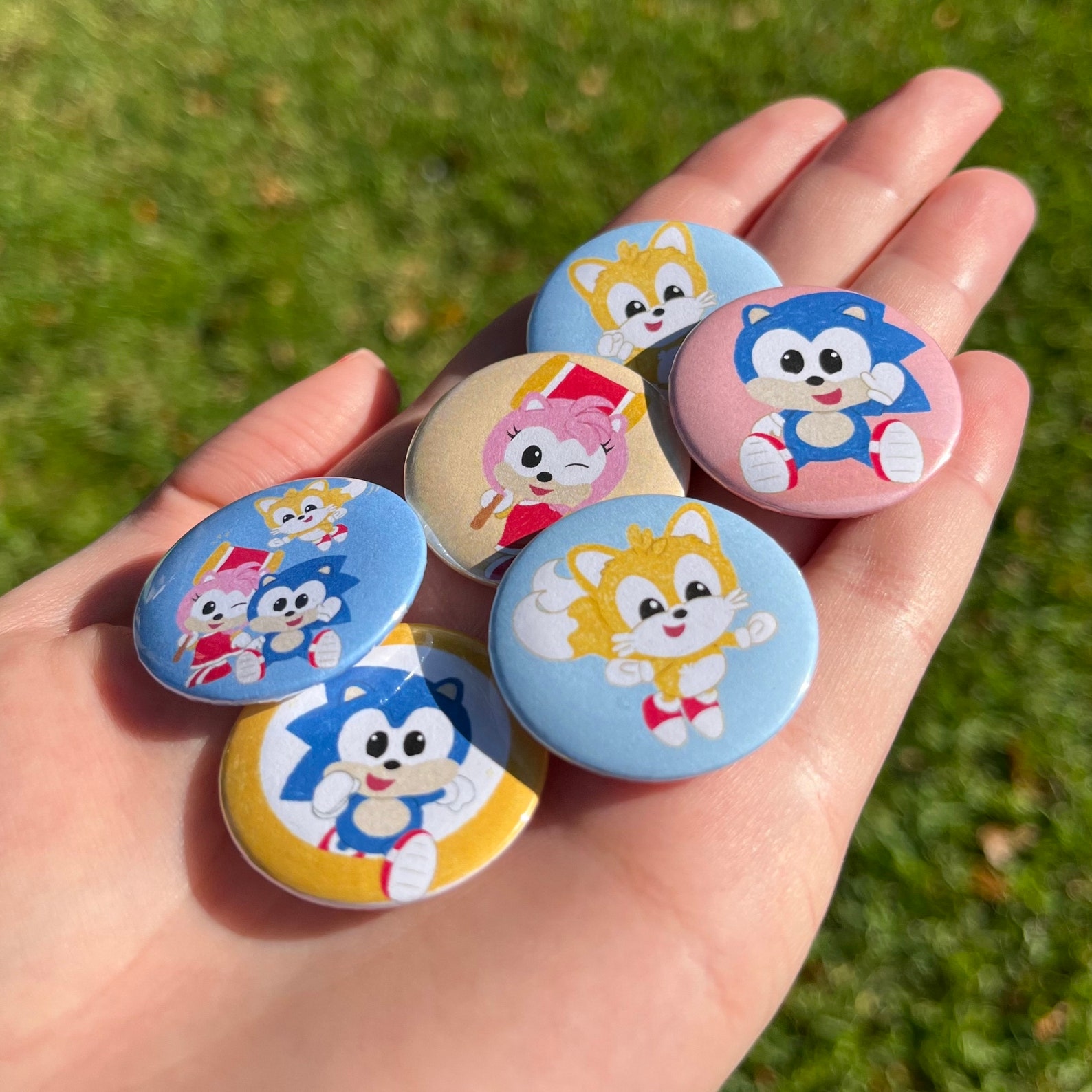 Sonic Buttons | Handmade Pinback Button | 1.25 Inch | Adorable Pins ...