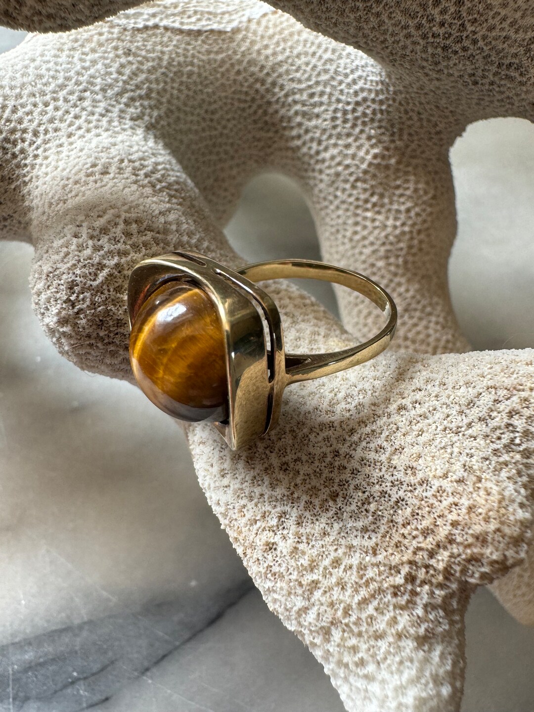 Vintage MCM Bohemian (333) Illusion Spinning Tigers Eye Ring in 8K ...