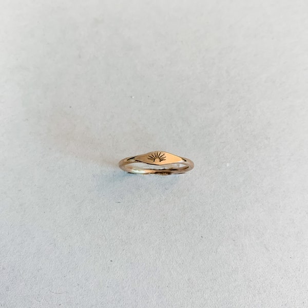 Minimal Gold Jewelry - Etsy