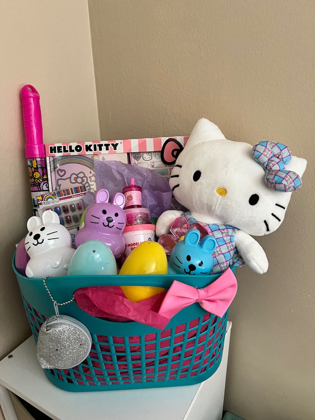Hello Kitty Gift Basket - Etsy