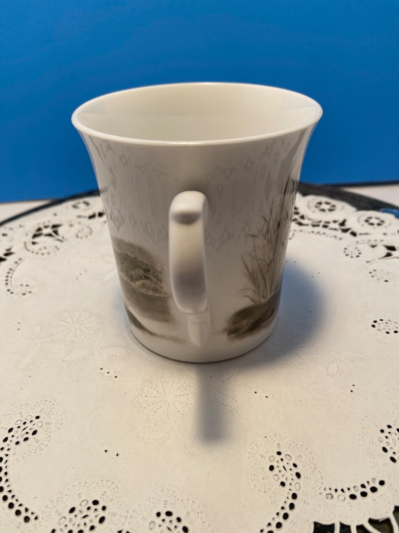 Vintage Queens Fine Bone China Cup. - Etsy