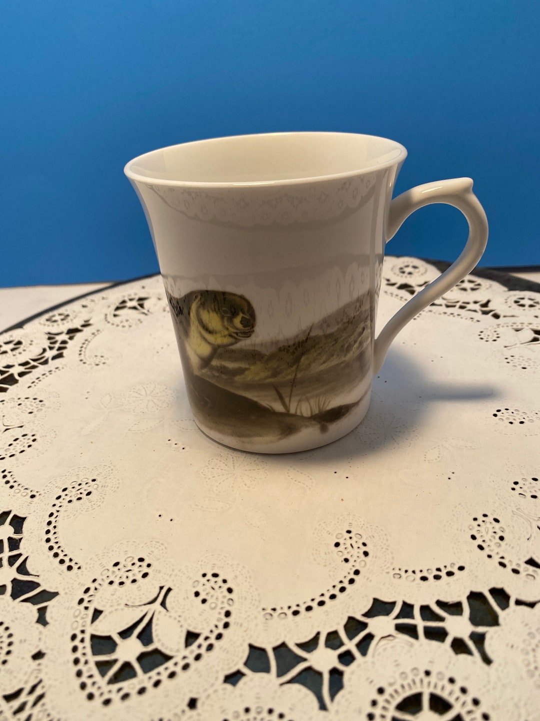 Vintage Queens Fine Bone China Cup. - Etsy