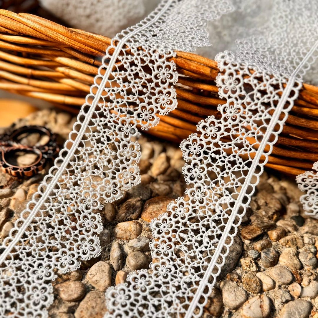 White Venice Lace Trim: 2-inch Crochet Scalloped Ribbon - Etsy