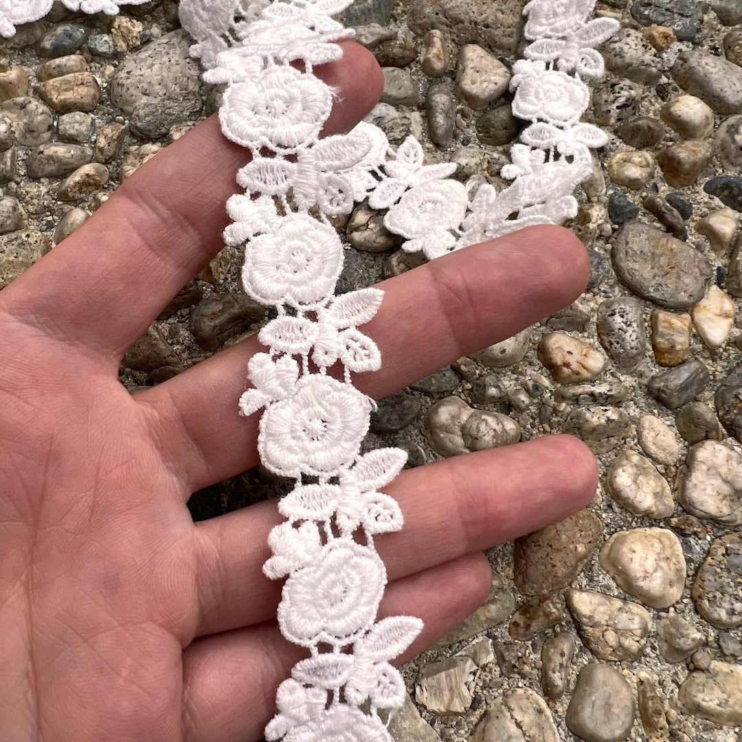 Off White Crochet Lace Trim: Roses & Ivory Ribbon Embroidery, Scalloped ...