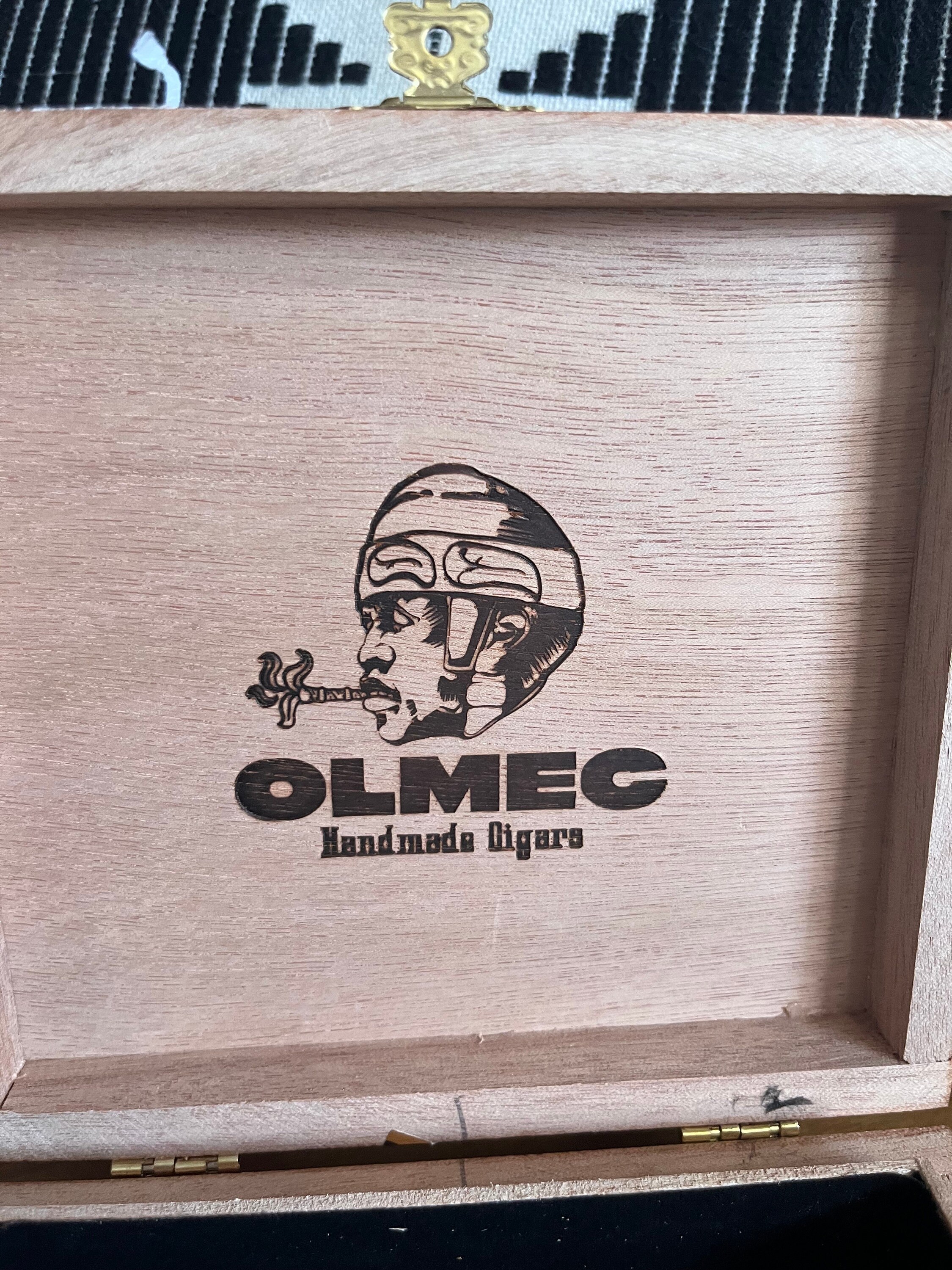 Empty Cigar Box 6x6x2 - Etsy