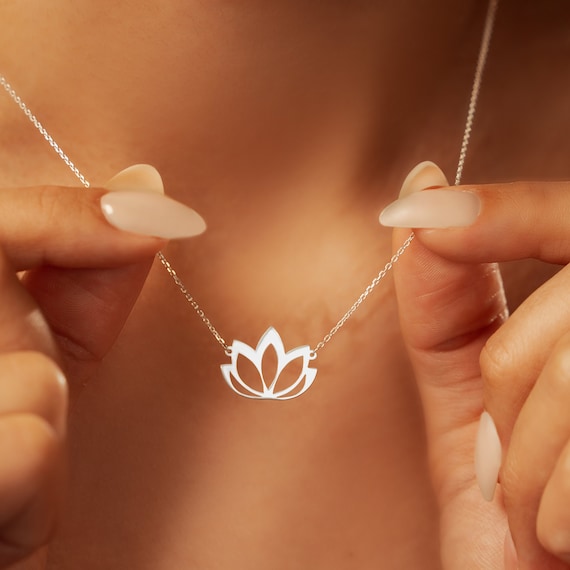 18K Gold Plated Pendant Lotus Necklace With Sterling Silver 18K Gold Plated Pendant Lotus Necklace With Sterling Silver