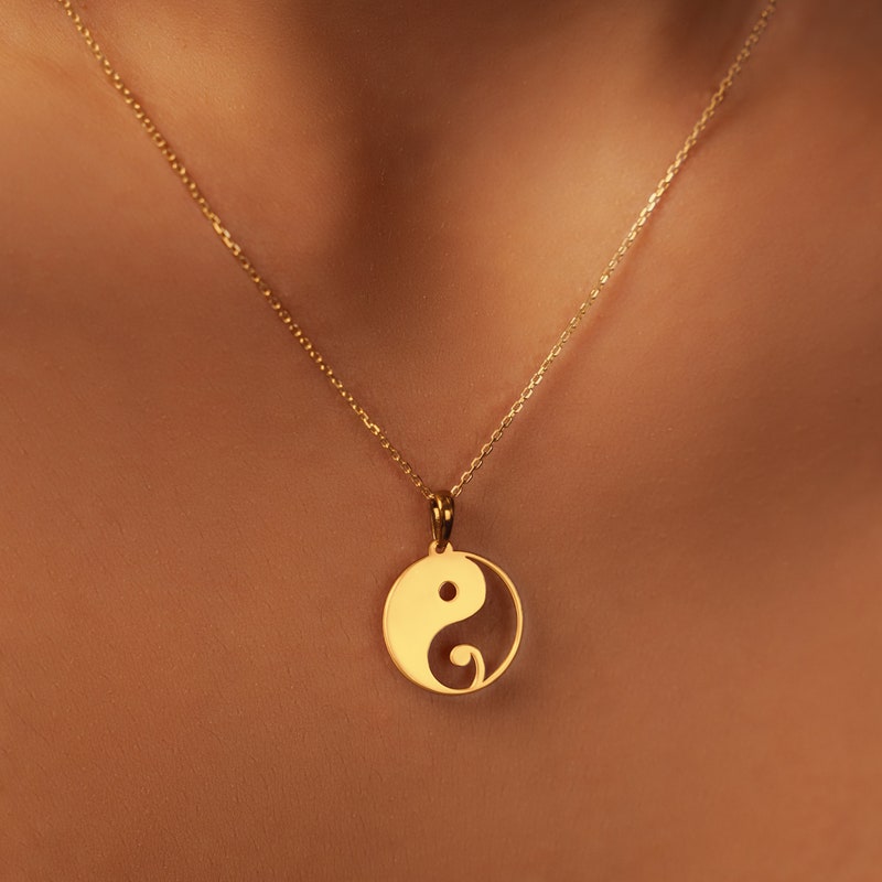 Yin Yang Necklace - Etsy