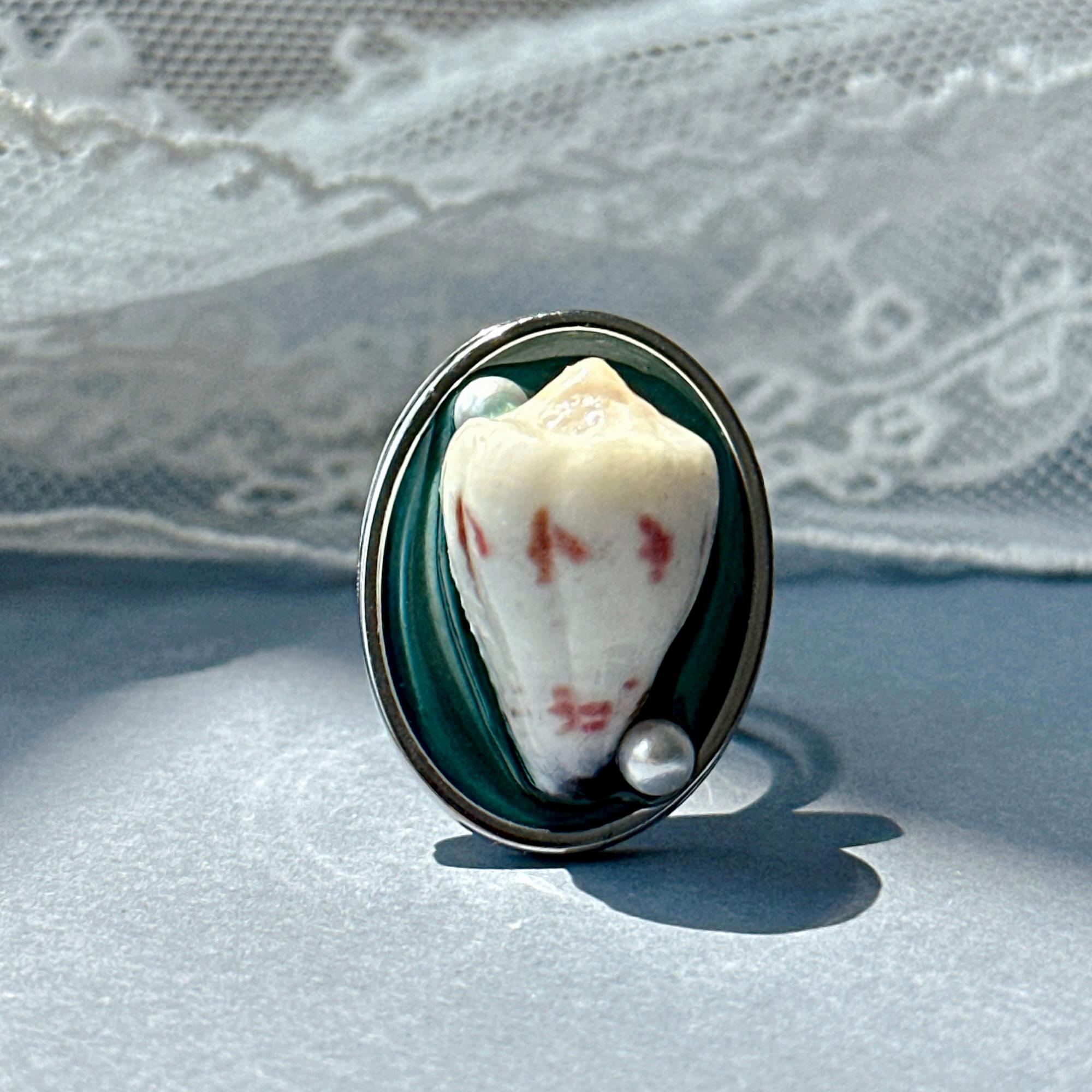 Real Seashell Statement Ring, Chunky Natural Shell Ring, Beach Vibes ...