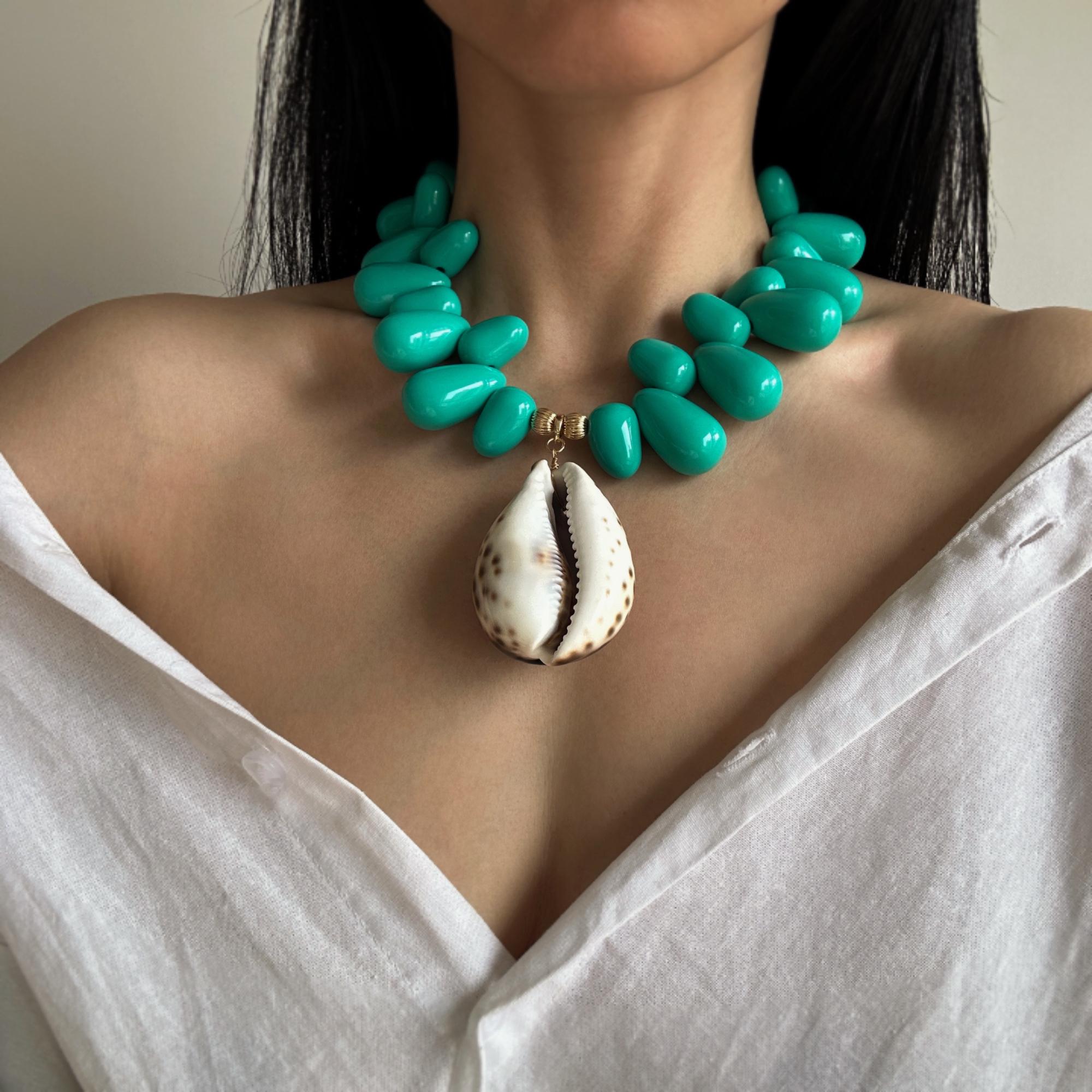 Chunky Sea Shell Necklace • Large Green Teardrop Beads • Real Seashell ...
