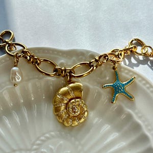 Oceanic Chunky Sea Shell Charm Bracelet, Sea Animal Chain Bracelet ...