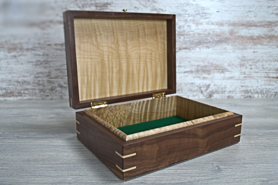 Black Walnut Keepsake Box - Etsy