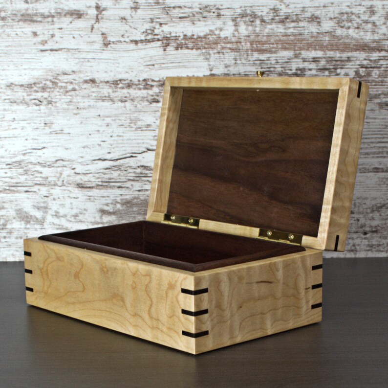 Curly Maple Keepsake/jewelry Box - Etsy