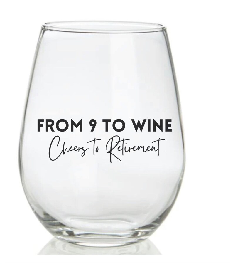 Funny Wine Glass Retirement 9-5 Cheers Gifts for Retired Coworkers ...