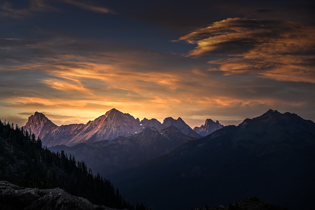 Artist Point Sunset - Etsy
