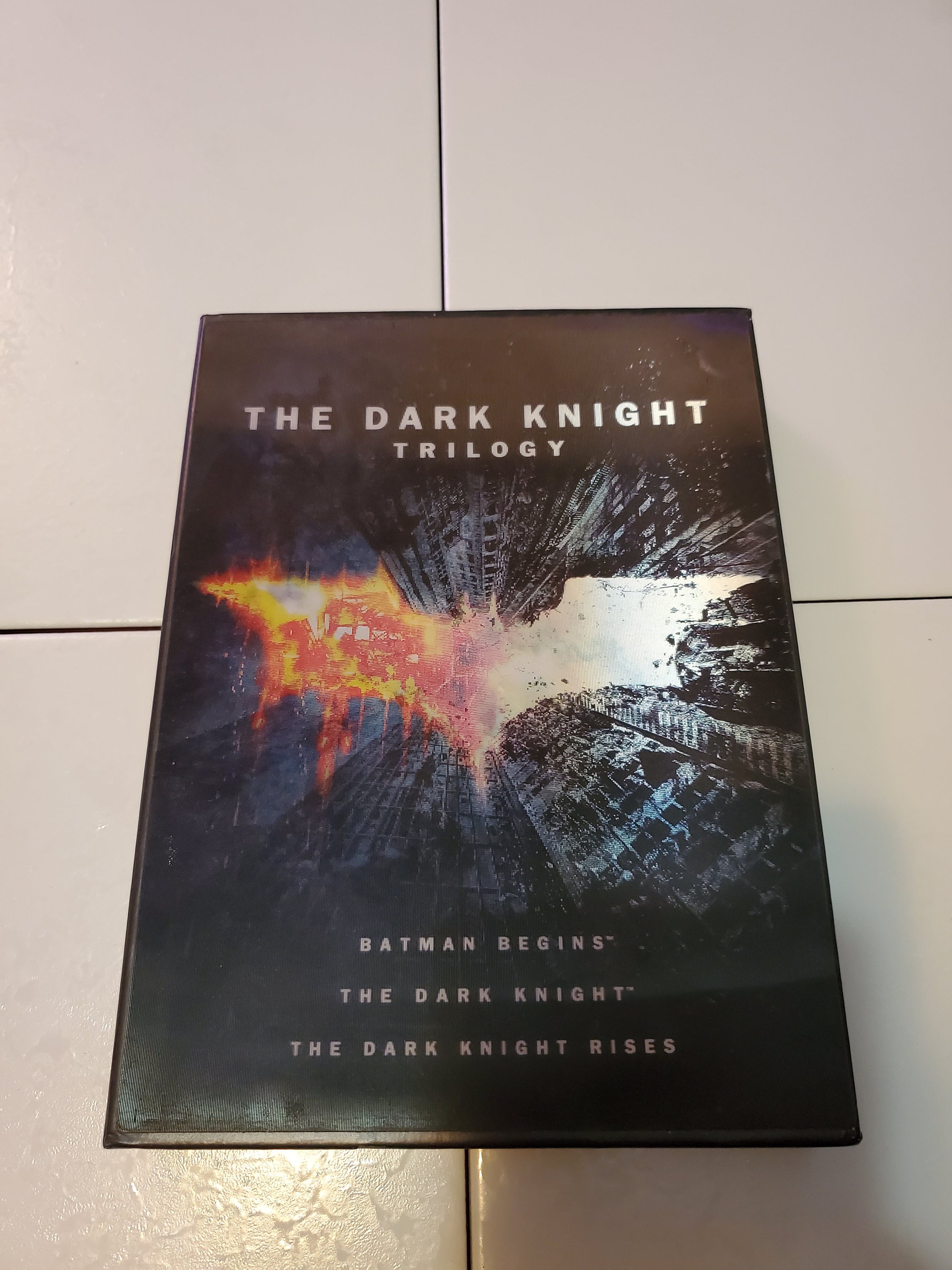 The Dark Knight Trilogy (DVD, 2012, 3-disc Set, Limited Edition Gift ...