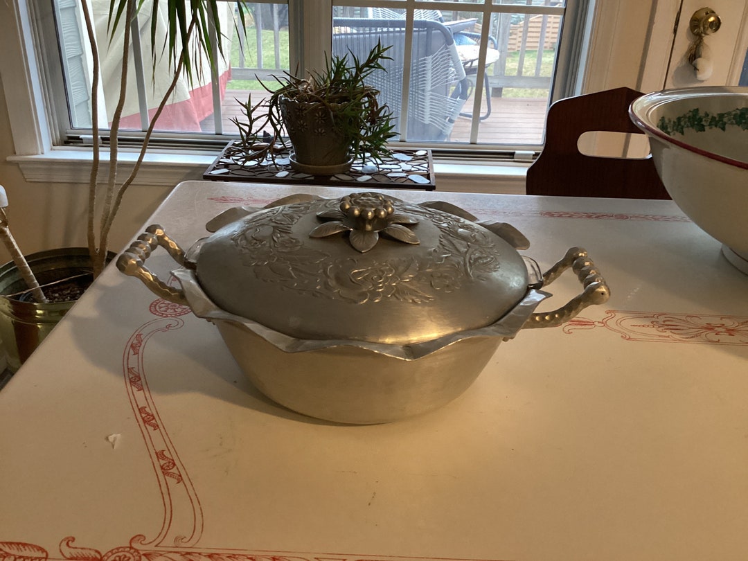 Vintage Everlast 3PC Forged Aluminum Serving Dish and Cover With Pyrex ...