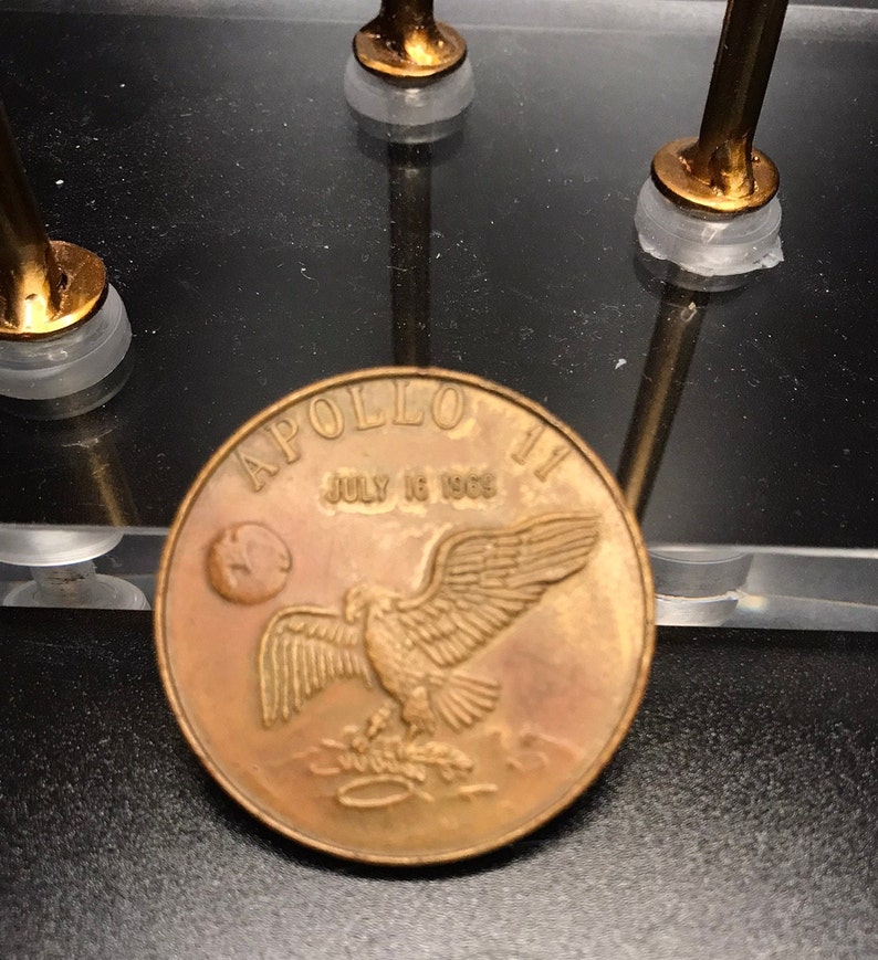 Apollo 11 Commemorative Medal - Etsy