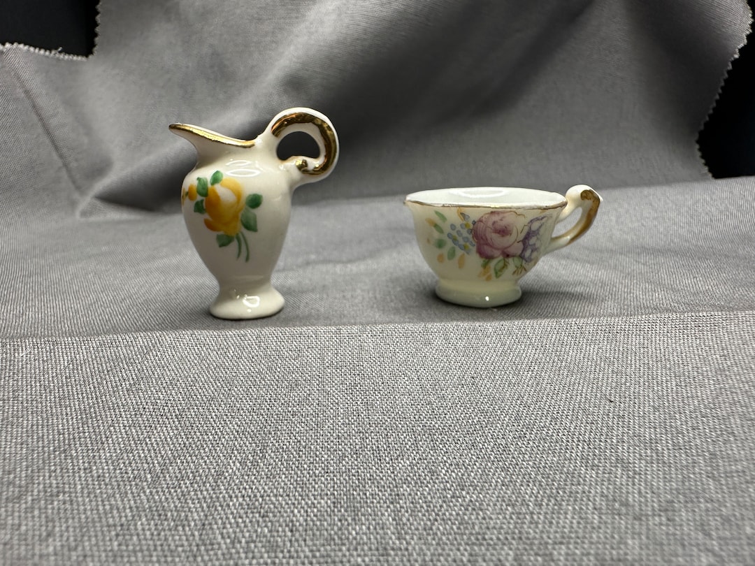 Miniature Tea Cups and Vase - Etsy