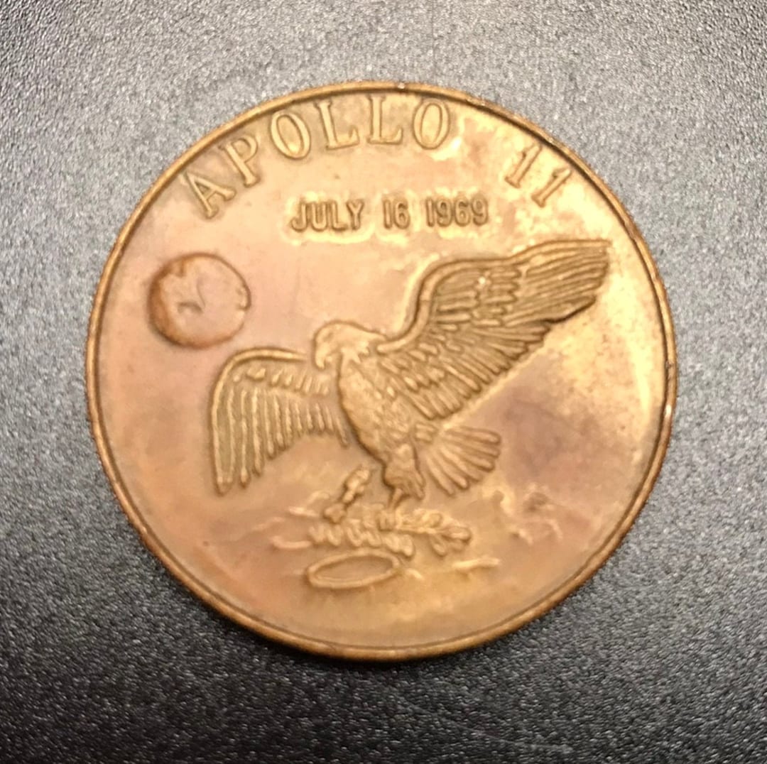 Apollo 11 Commemorative Medal - Etsy