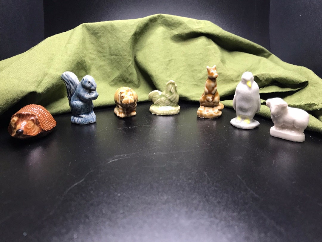 Wade Collection - Armadillo, Squirrel, Hippopotamus, Chicken, Kangaroo ...