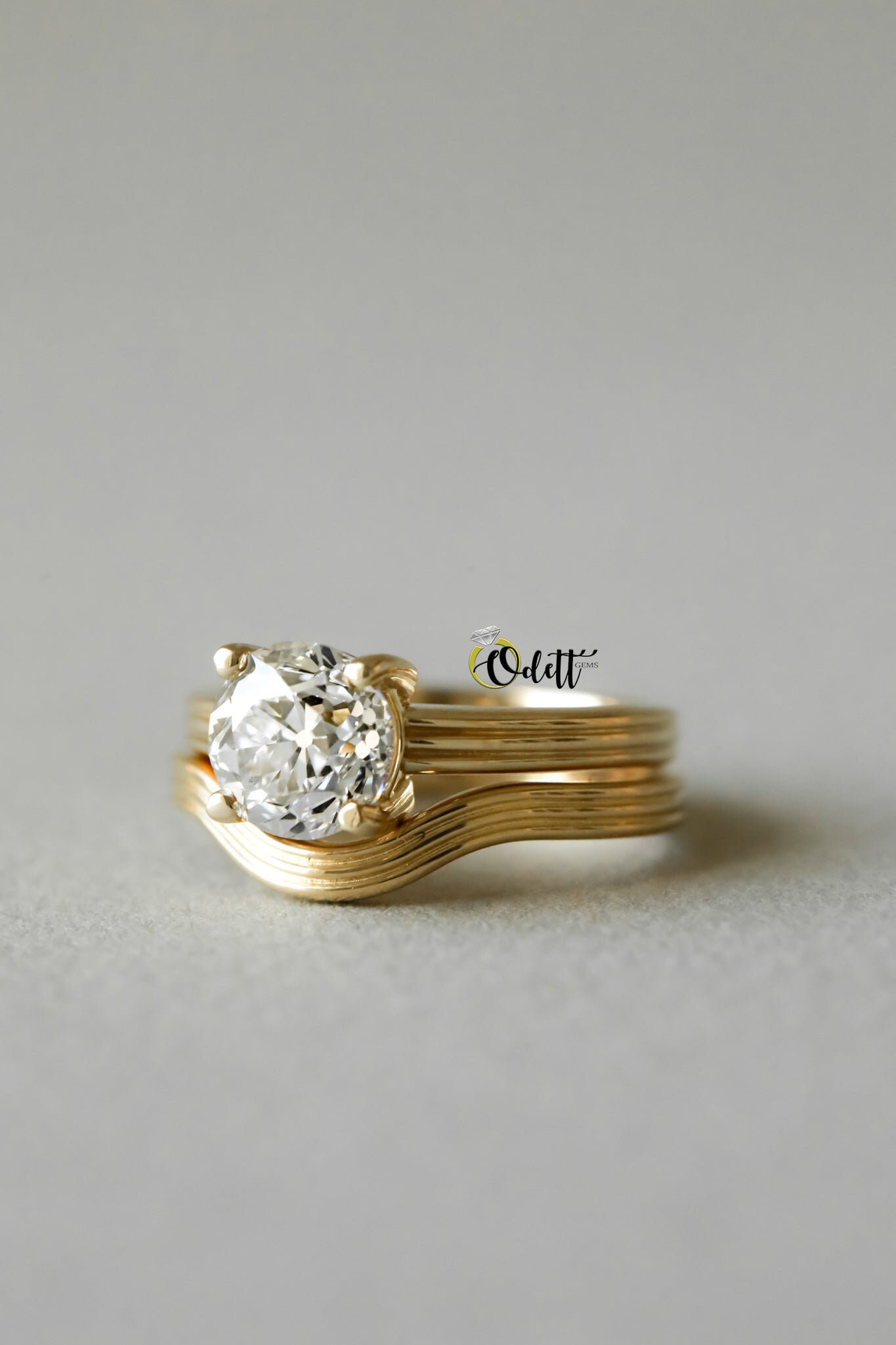 14k Solid Gold Plain Stacking Ring Simple Curved Wedding - Etsy