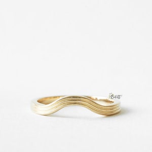 14k Solid Gold Plain Stacking Ring Simple Curved Wedding - Etsy