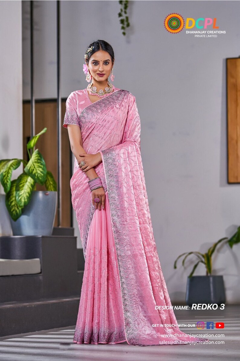 Fancy Thread Embroidered Saree With Unstitch Embroidered Blouse Piece ...
