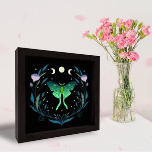 Luna Moth Shadow Box SVG for Cricut Projects DIY, Luna Moth Shadow Box ...