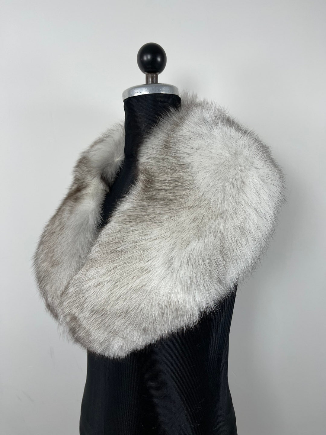 Genuine Fox Fur Collar: Handmade Blue Fox Stole, Satin Lined - Etsy