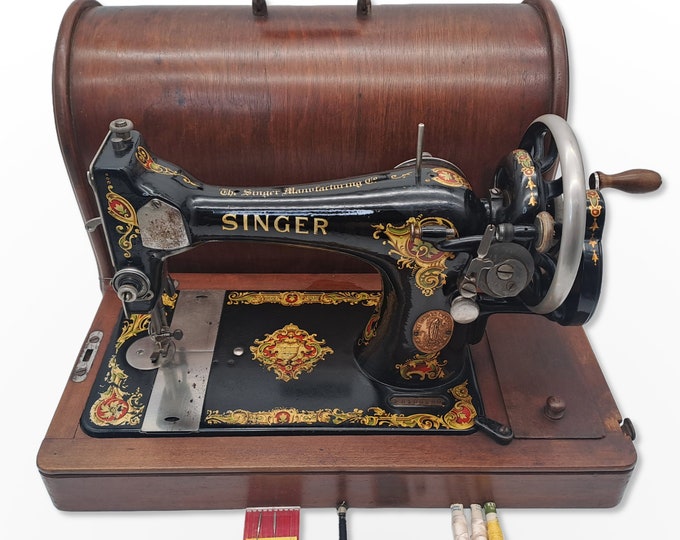 Singer Crank Sewing Machine Year 1917 Decals La Vencedora Model 128K ...
