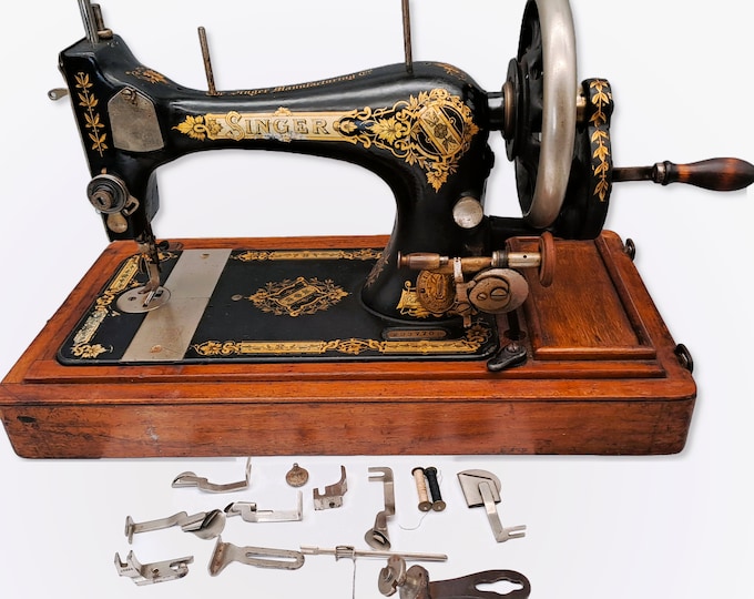 Singer Crank Sewing Machine From 1903 With Sile Victorian Decals and ...