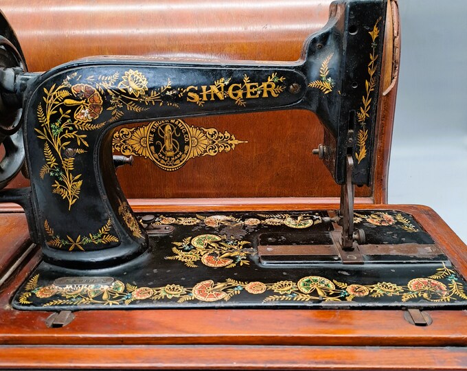 Singer Model 48K Crank Sewing Machine From 1903 With Ottoman Carnation ...