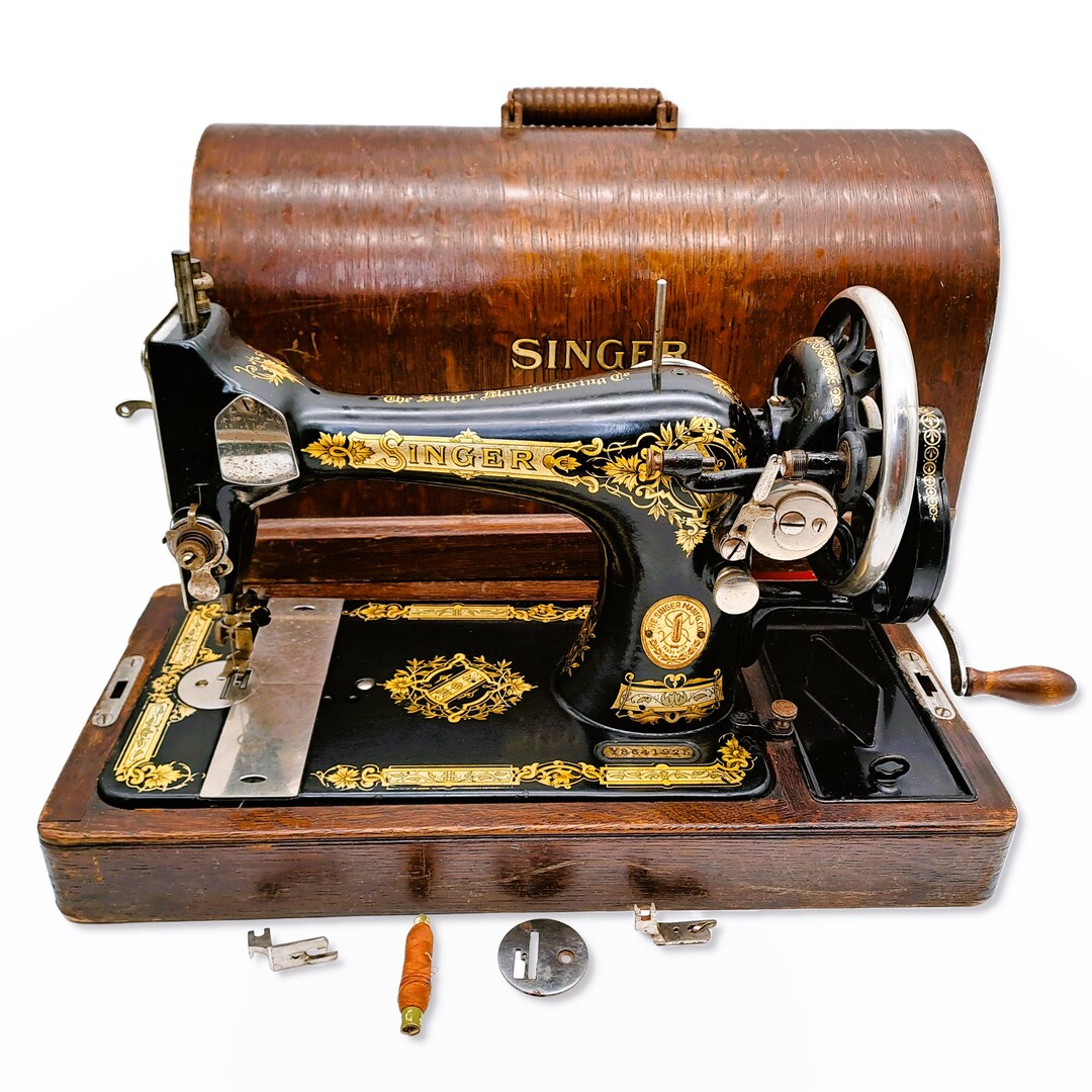 Singer Brand Crank Sewing Machine Year 1933 Model 27K Victorian Decals ...