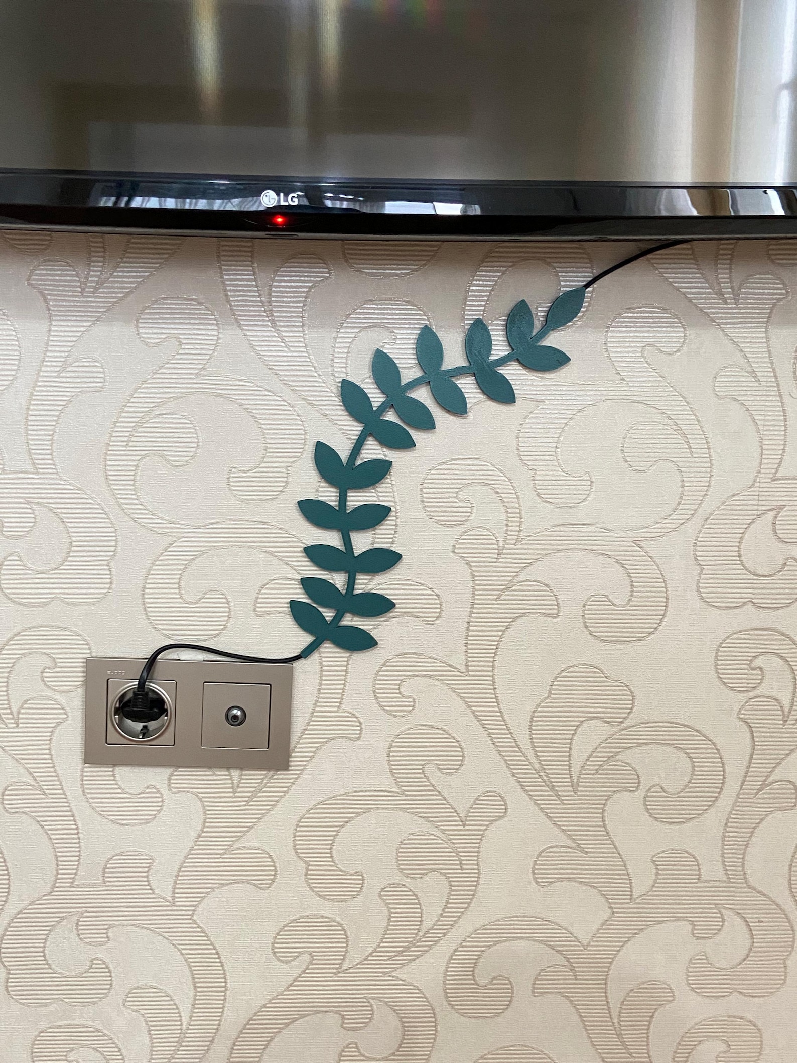 Leaf Cable Organizer: Decorative Wall Cord Cover - Etsy