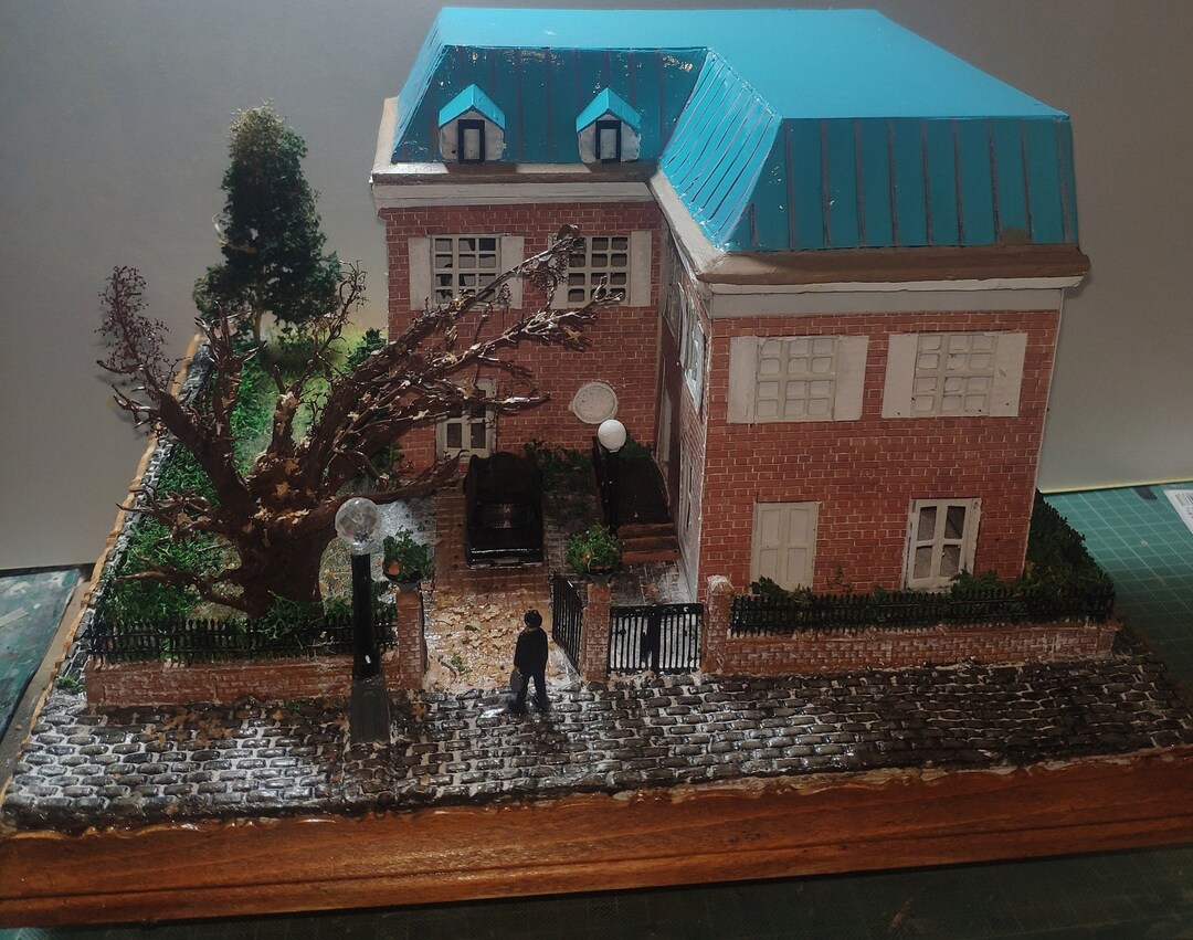 The Exorcist House Diorama Movie 1973 - Etsy