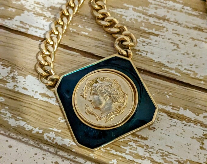 Vintage Gold Cameo Necklace - Chunky Chain Necklace - Costume Jewelry ...