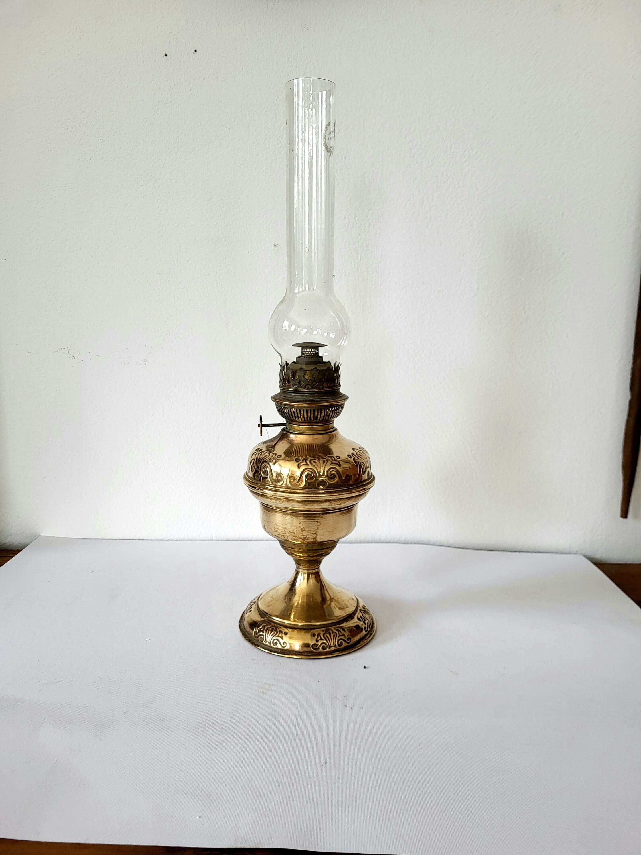 Vintage Brass Kerosene Lamp, Antique Brass Kerosene Lamp,vintage Table ...