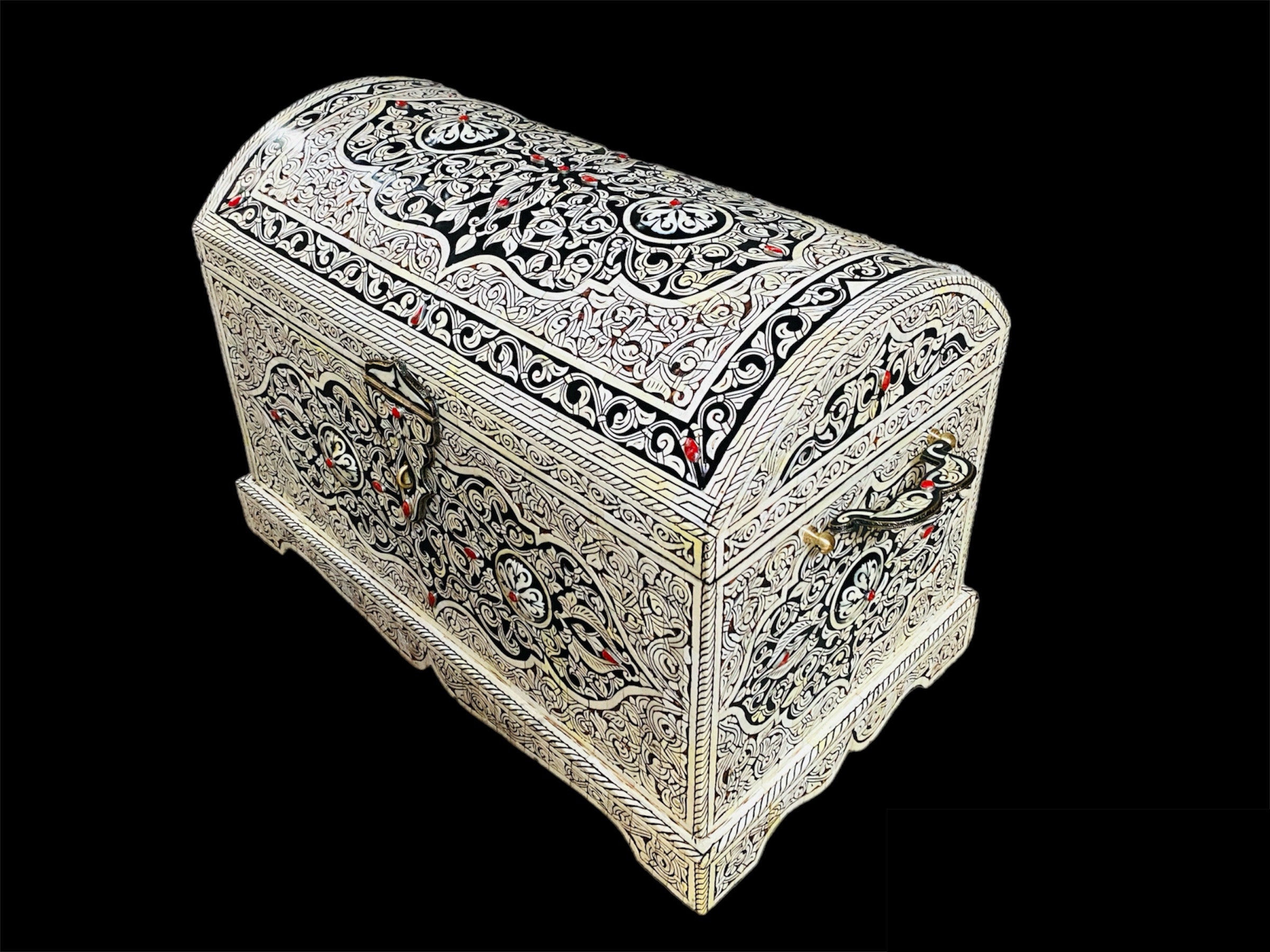 Moroccan Box Gita S 40*25*30 (wxdxh) Solid Wood and Alive Bones Then ...
