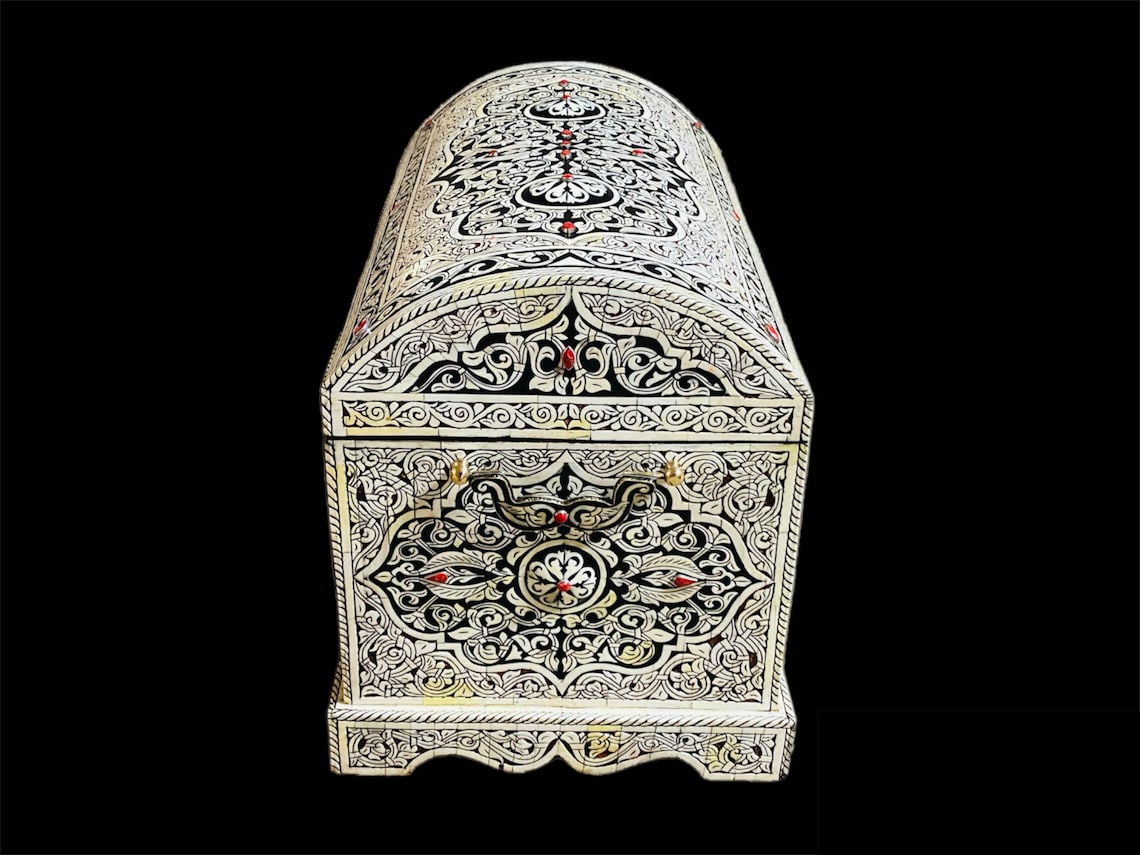 Moroccan Box Gita S 40*25*30 (wxdxh) Solid Wood and Alive Bones Then ...