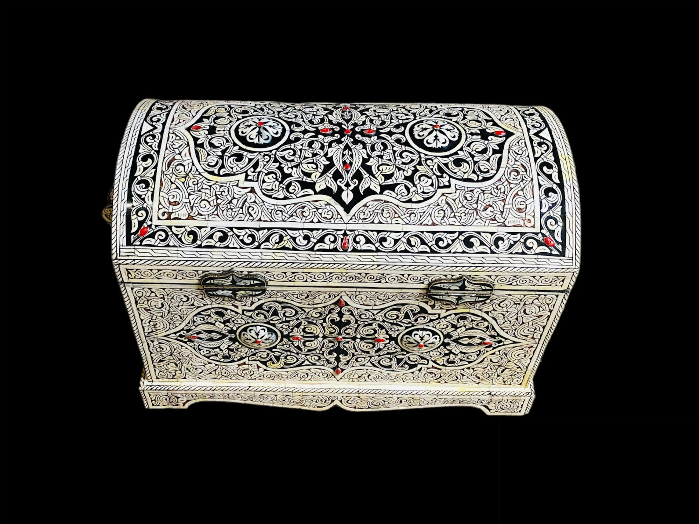 Moroccan Box Gita S 40*25*30 (wxdxh) Solid Wood and Alive Bones Then ...